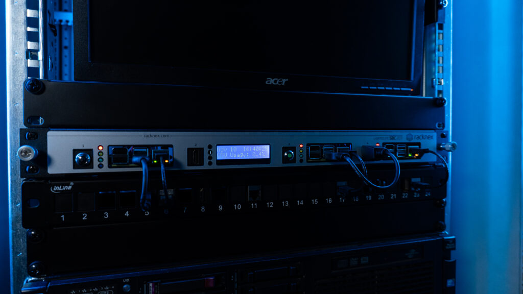 racknex Raspberry Pi Rack Kit (PowerButton, LED´s & LCD Display ...